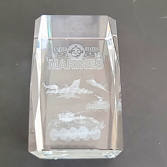 Unbranded | Art | United States Marine Corps Vintage 3d Image Crystal ...